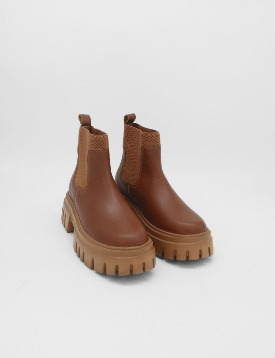Stivali Agora platform chelsea boots in brown leather womens shoes ...