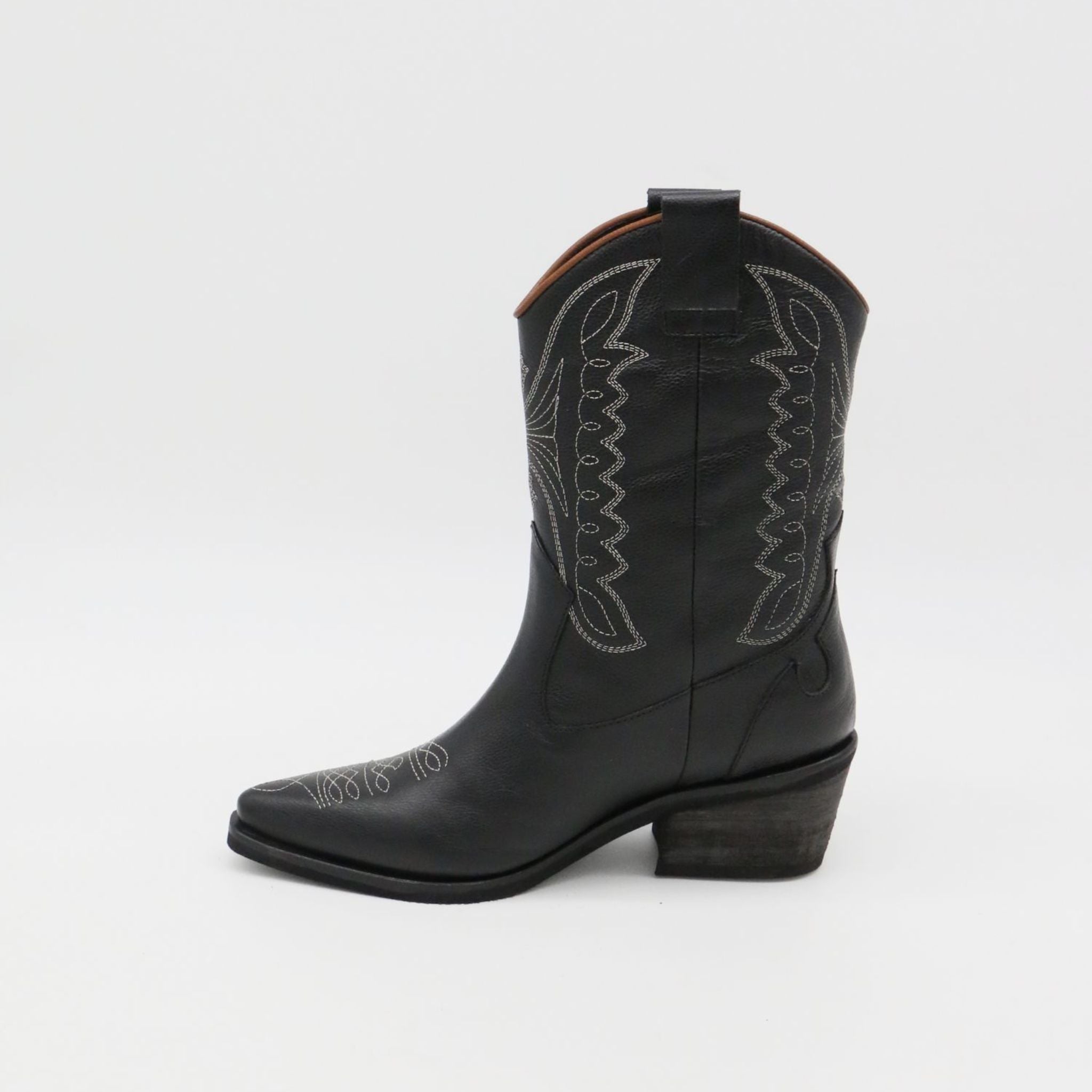 Stivali New York® | Sophisticated And Functional Shoes Ethically Made ...